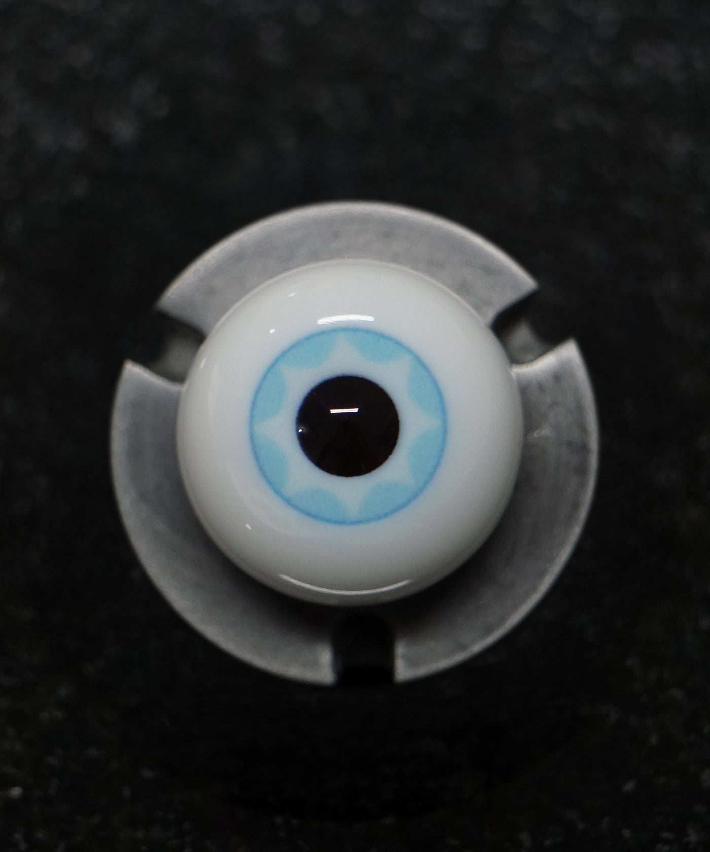 Good Guy Eyes